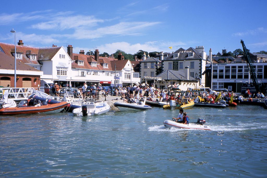 COWES WEEK – The Regatta | MARI'S TRAVELS WITH HER CAMERA
